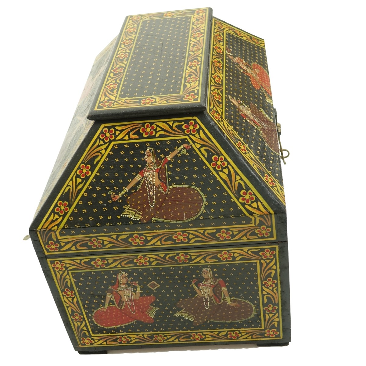 Indian Wooden Box | Kodner Auctions